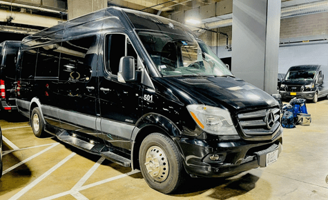 Top Reasons to Choose a Sprinter Van for Your Dallas Road Trip